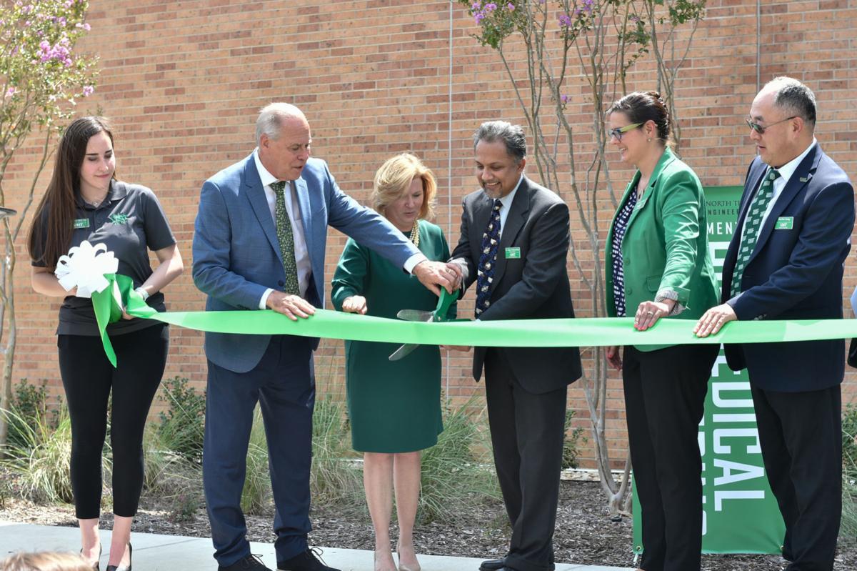 UNT adds Biomedical Engineering Building at Discovery Park | Education ...