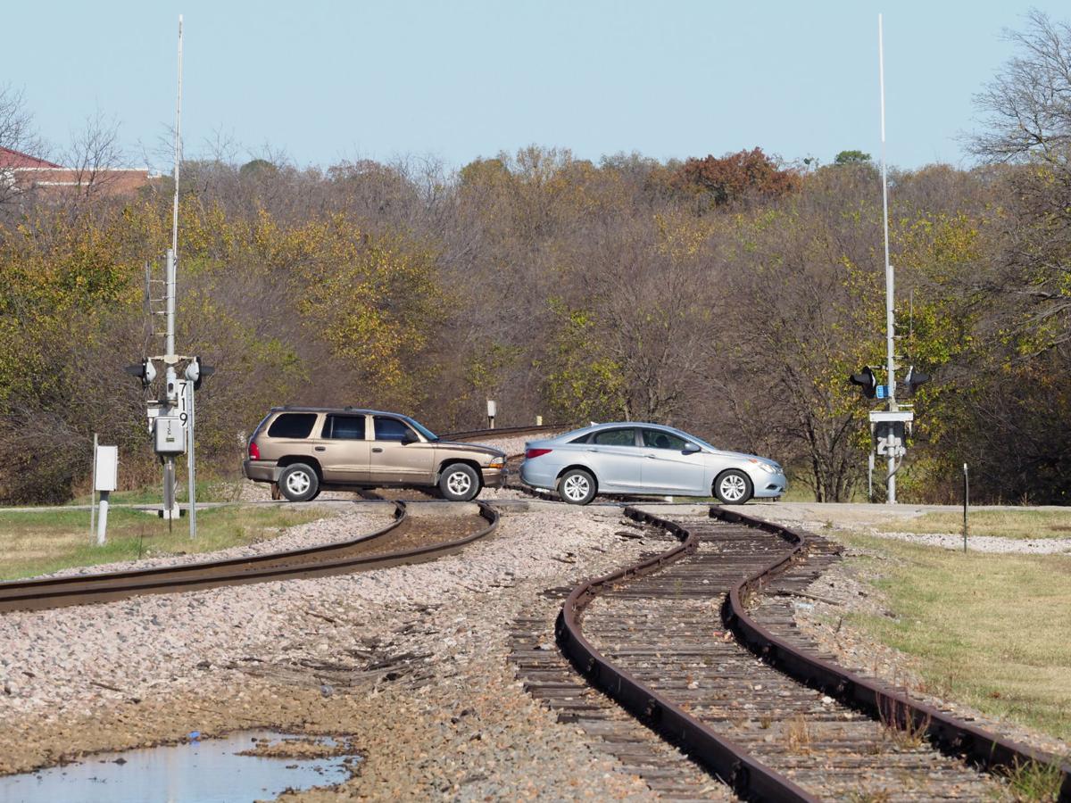 Some Denton officials push for more quiet zones at railroad crossings ...