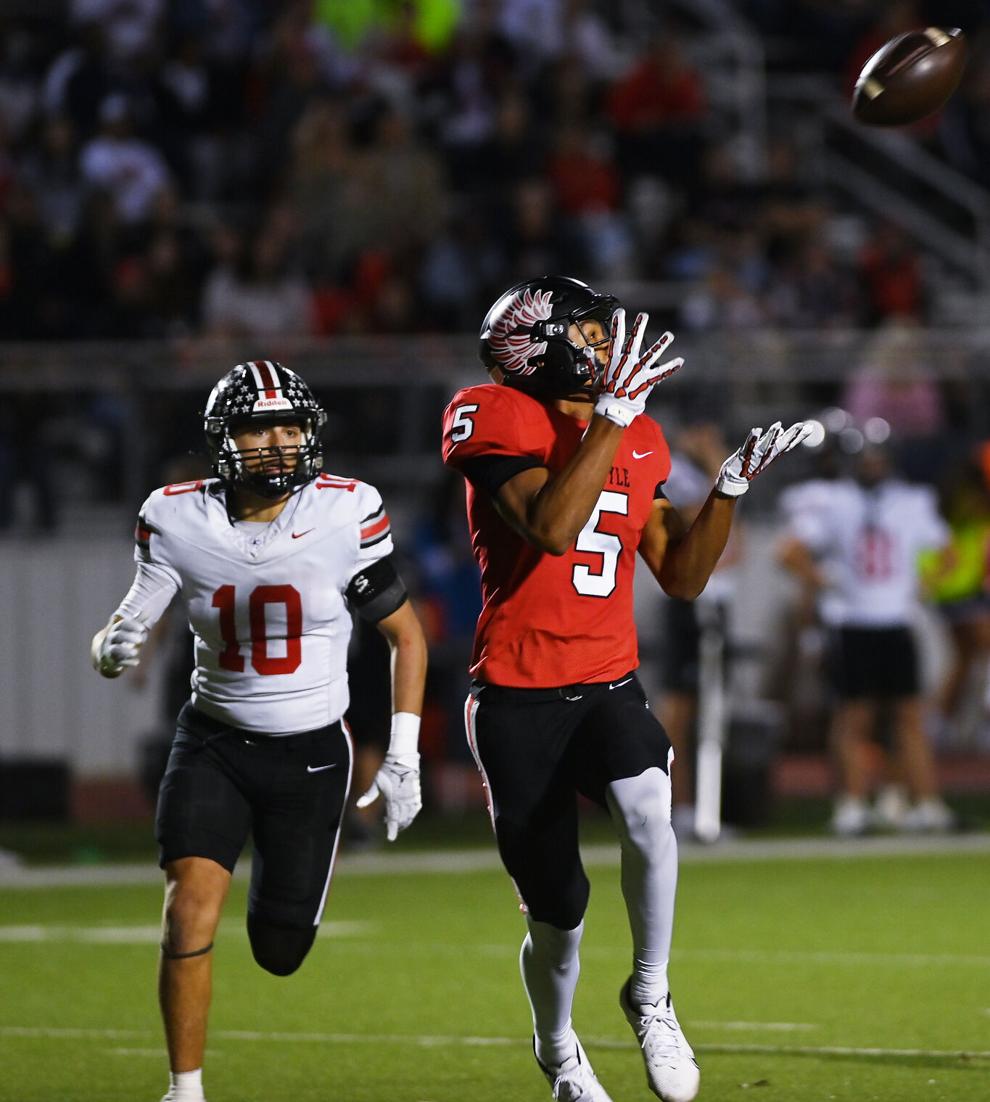 Argyle’s Julian Caldwell and Ryan’s Jaxson Dozier lead Round 2 football ...