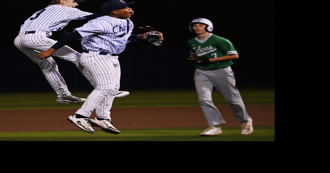 Keriel Torres' clutch hit helps Aubrey baseball team outlast Lake ...