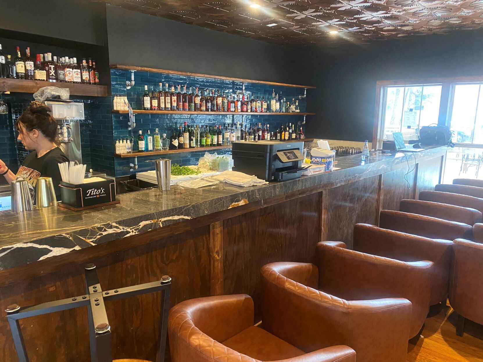 Buffalo Hirsch, the new Lewisville bar from the team behind East Side ...