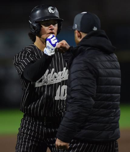 Sizing up the early pecking order in area baseball teams' districts ...