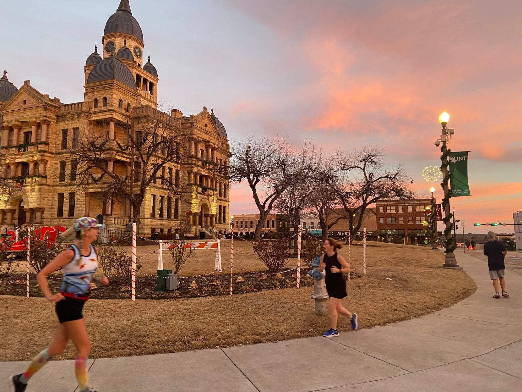 Ball drops and marathons in Denton: Where to celebrate New Year's Eve ...