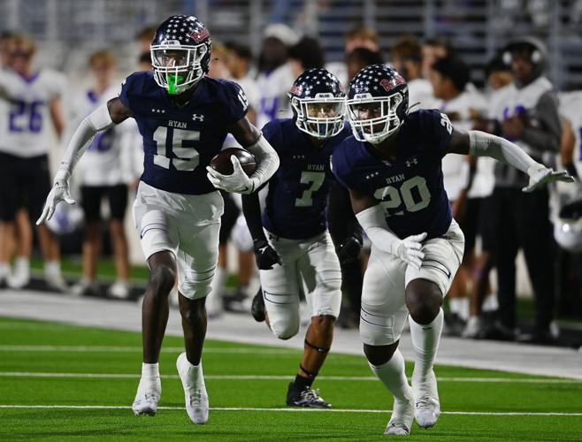 No. 3 Ryan starts playoff run strong with dominant win over Fort Worth ...