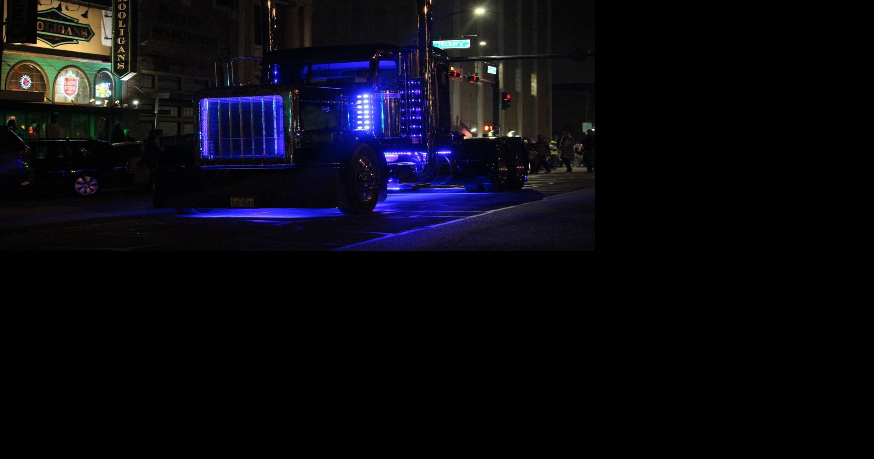 Peterbilt Parade was fun for all ages | Non-Profit | dentonrc.com