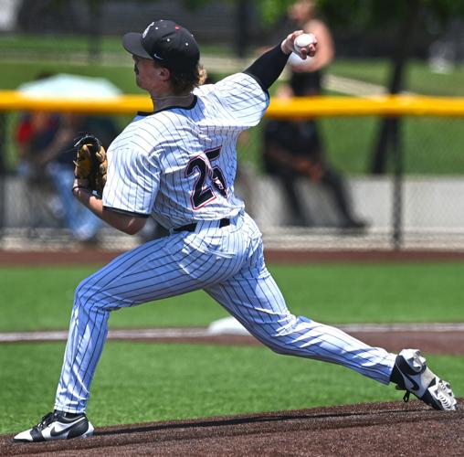 Pitching guides Argyle baseball to sweep of Aledo, clinching 10th ...