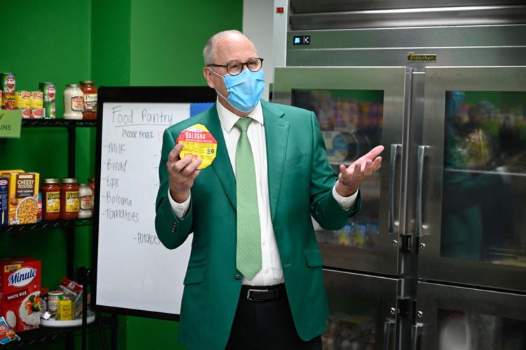 Kroger trades $250,000 for naming rights to UNT's food pantry ...