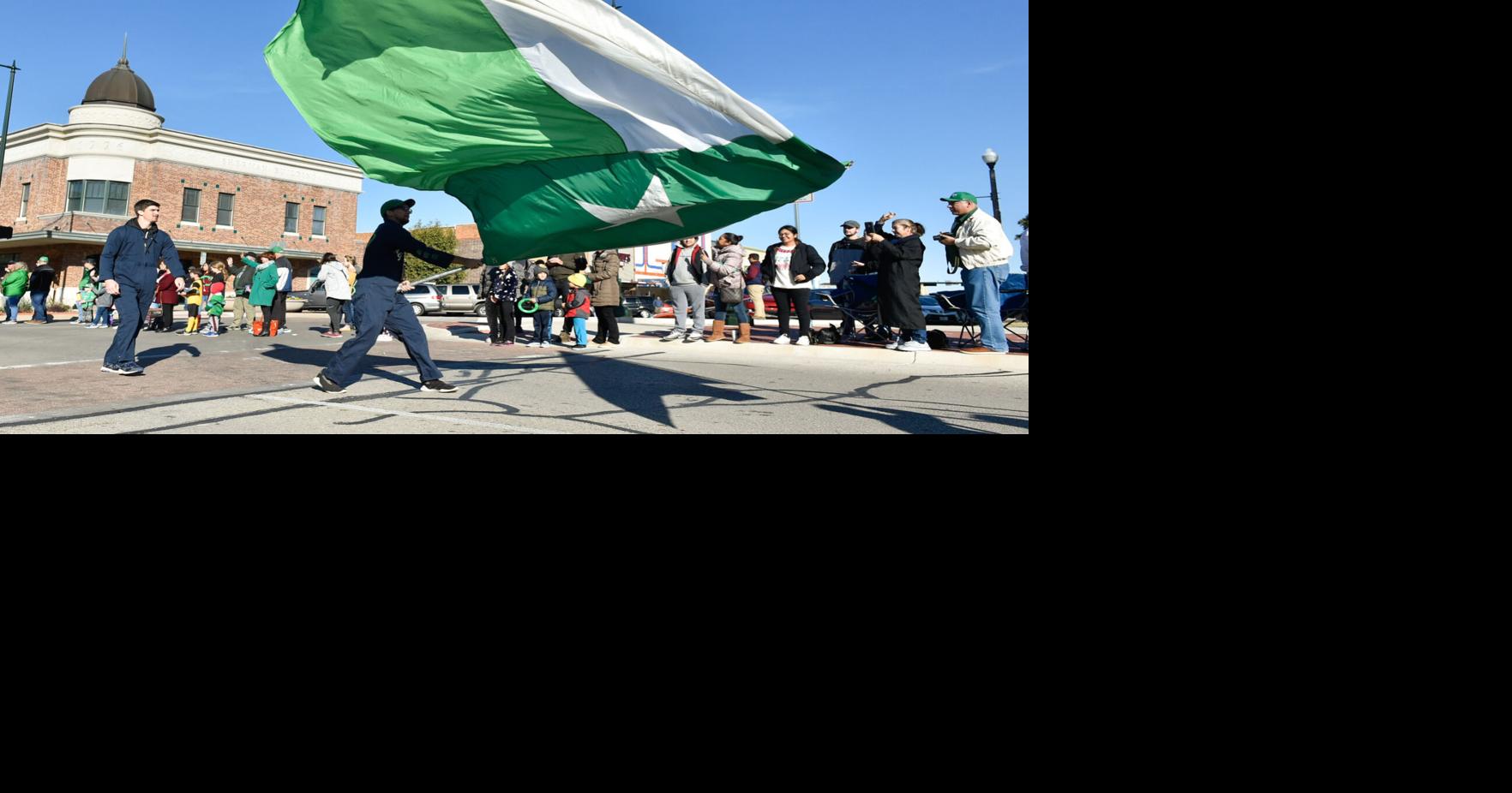 A Mean Green guide to UNT Homecoming 2024: Events, royalty, merch and ...