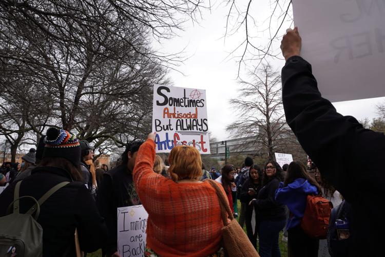 Hundreds of UNT students protest anti-immigration policies with music ...