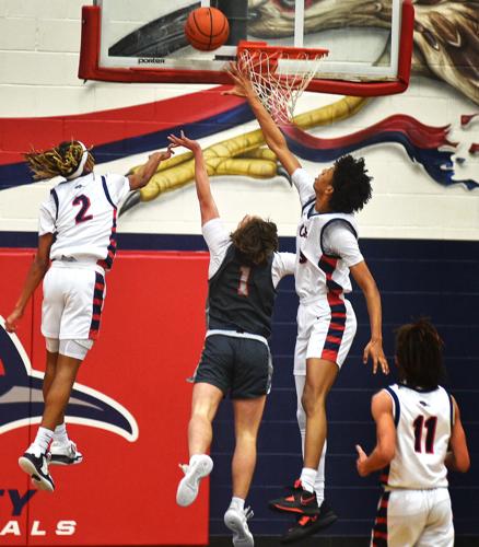 Aubrey completes season sweep of Celina to remain unbeaten in district ...