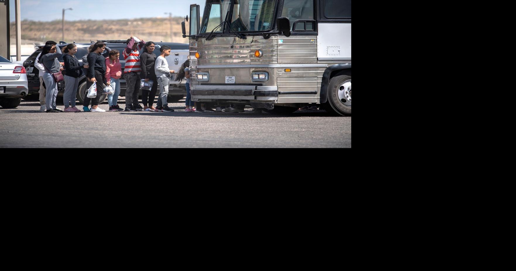 ACLU calls on feds to investigate Abbott’s policy transporting migrants ...