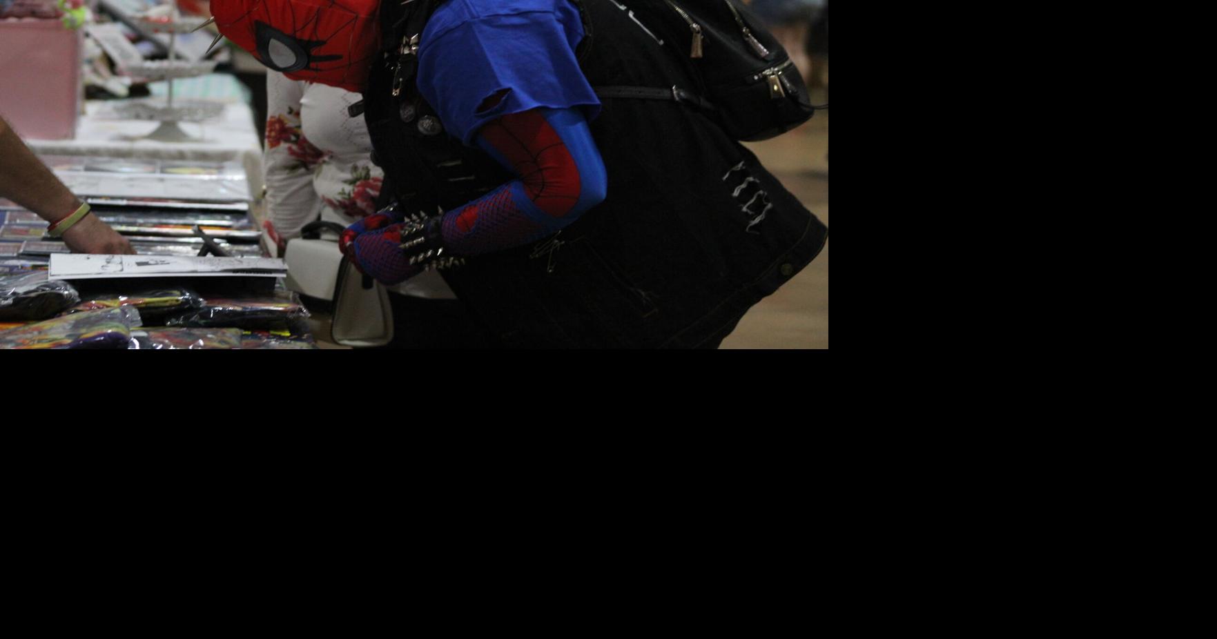 Photos: Cosplayers, comics and more at the Denton Comic Art Exposition ...