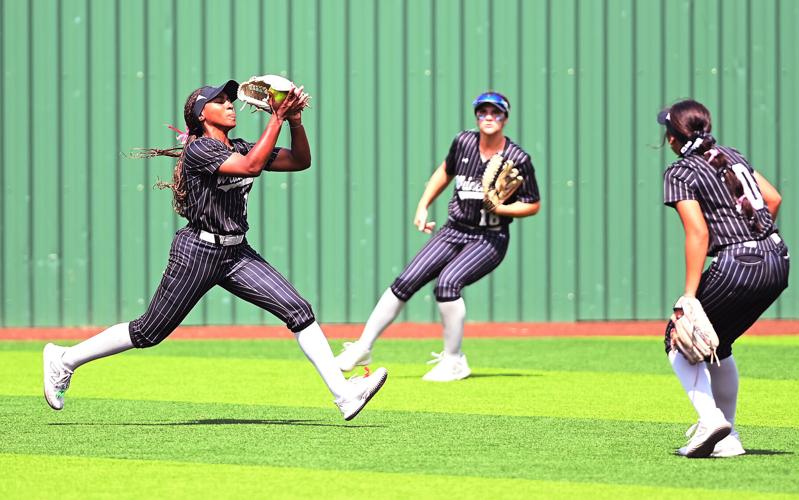 Guyer softball team’s historic season ends with eight-inning loss to ...