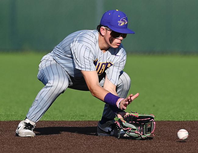 Sanger baseball team clinches top 4A DII playoff seed with win over ...