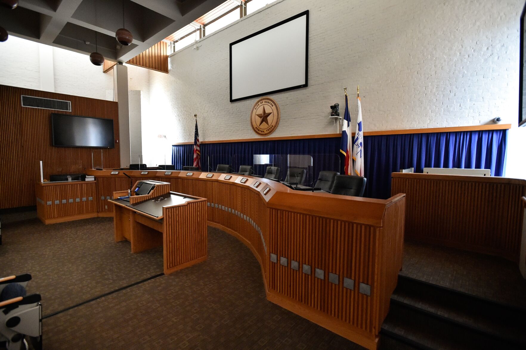 In first forum, Denton council candidates talk streets, homelessness ...