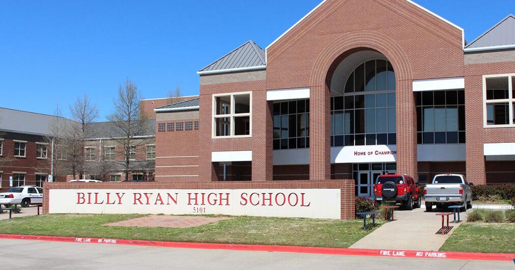 Denton ISD releases a few more details on Friday stabbing at Ryan, says ...