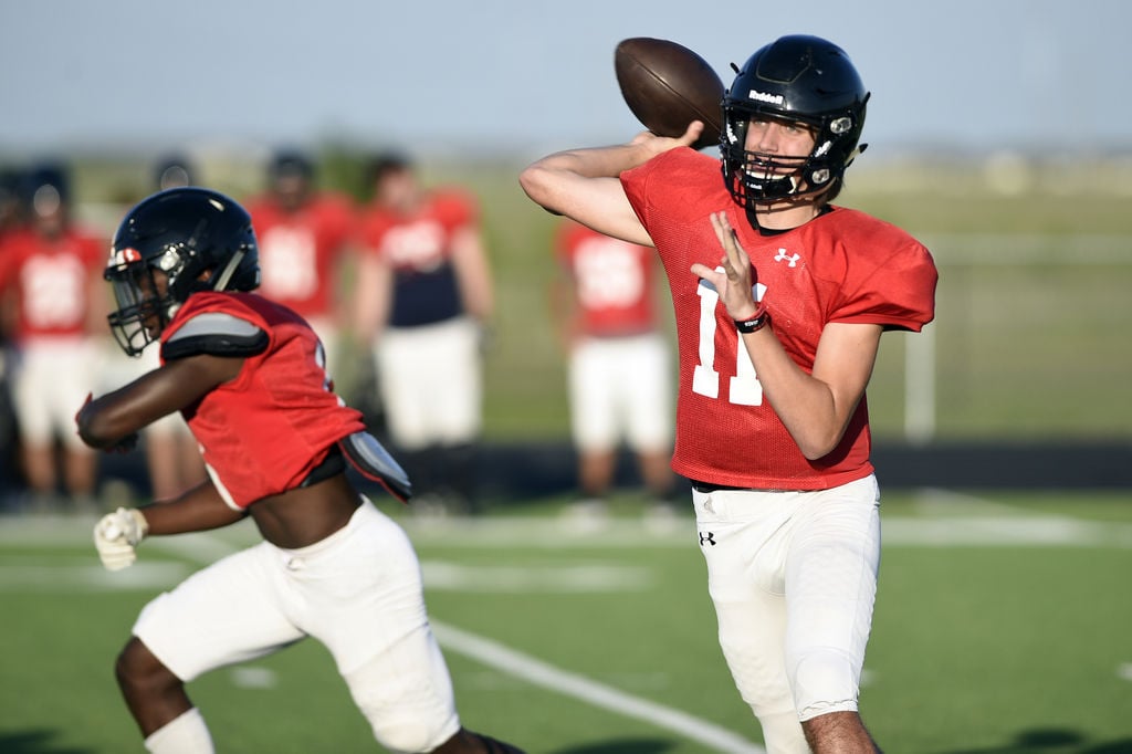 Football: Braswell puts up plenty of points in spring game | Sports ...