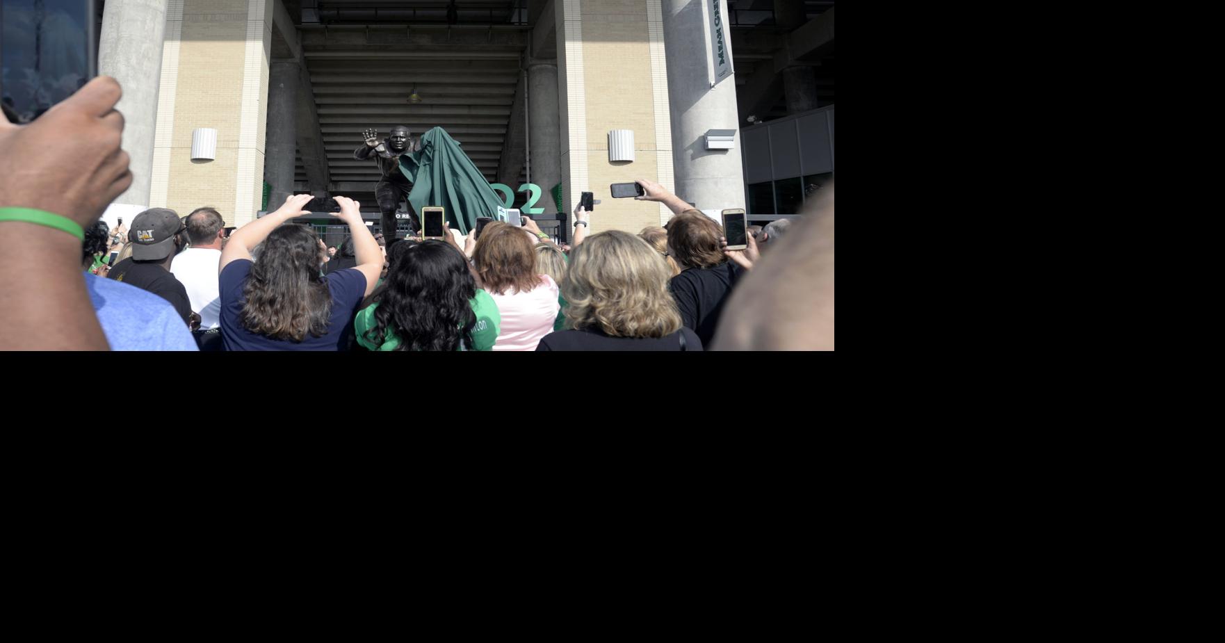 Greene touts UNT's future on day statue is unveiled in his honor | News ...