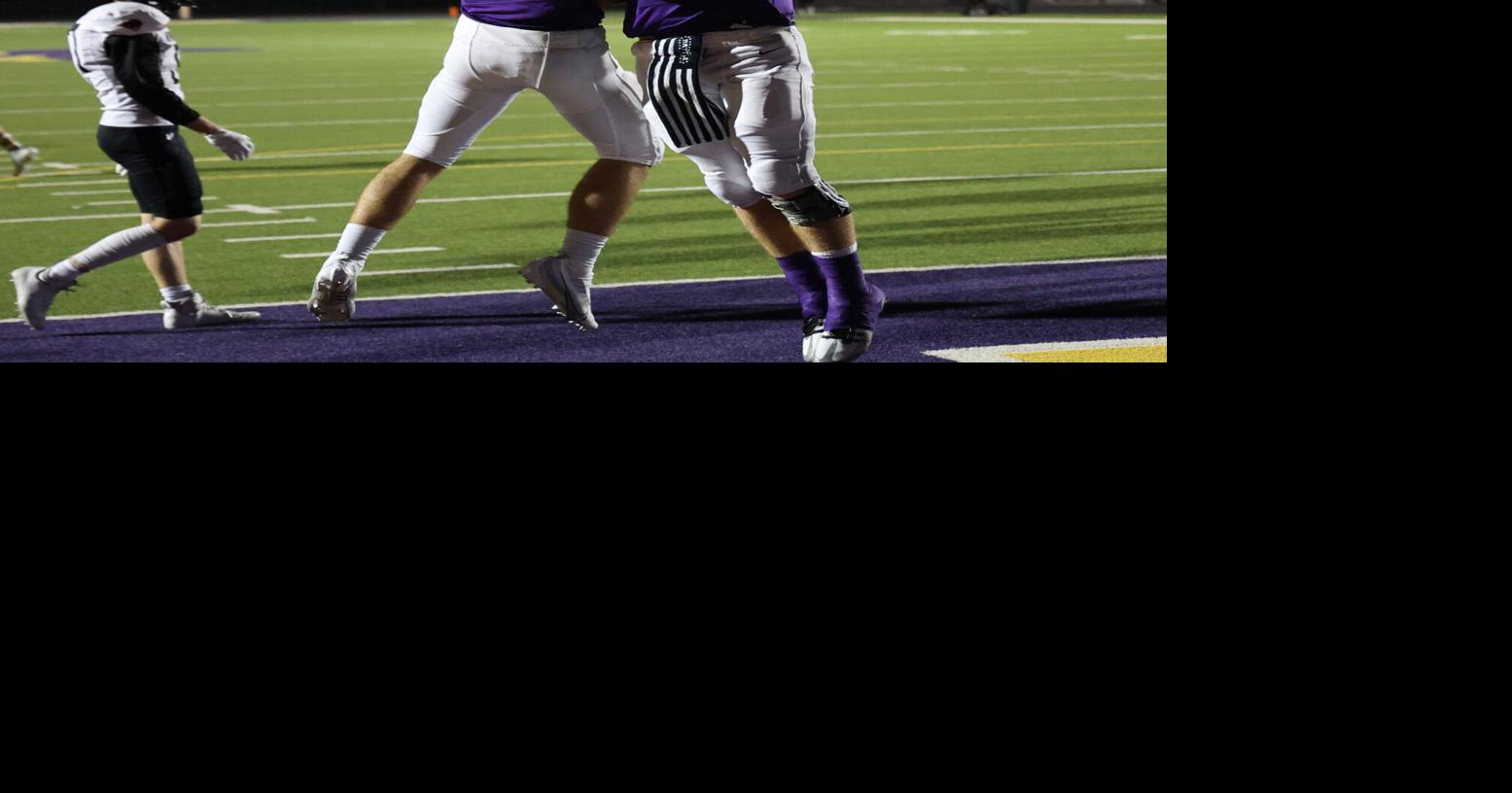 Sanger secures playoff spot with blowout win over Bridgeport | Sanger ...