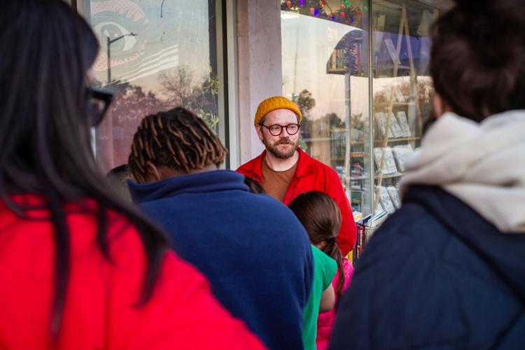 A Denton teacher and a barber team up to get students to feel like a ...