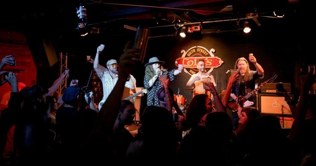How do North Texas bands stay together? | Music | dentonrc.com