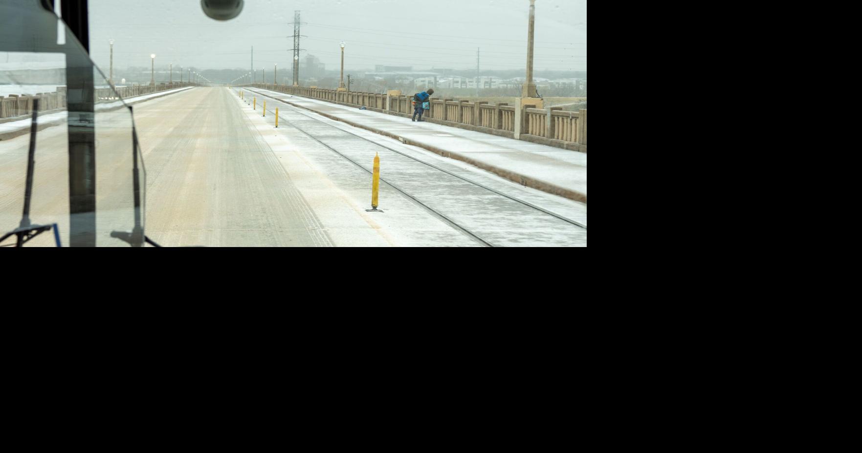 Heaviest winter precipitation leaves Texas as power grid holds ...