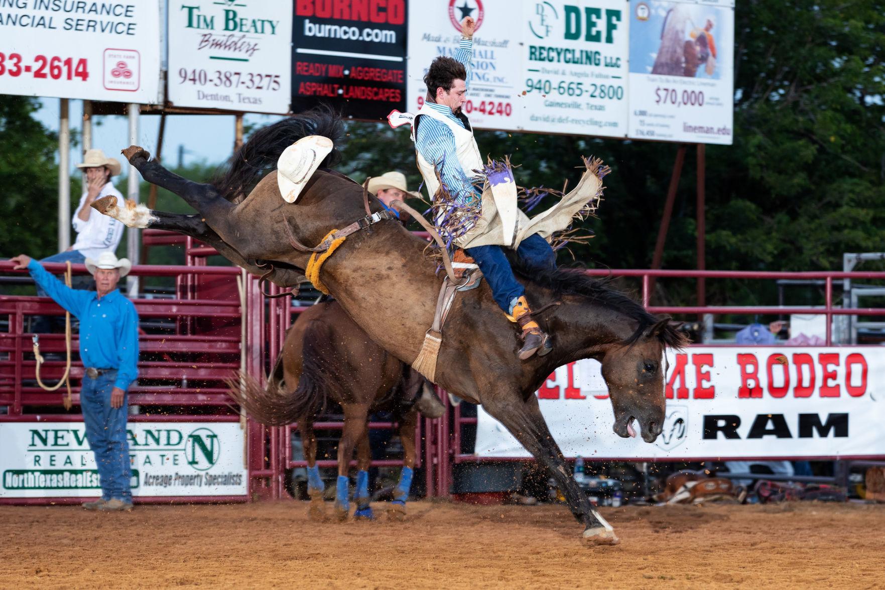 Rodeo competition kicks off to packed crowd | Sports | dentonrc.com
