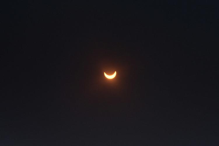 Blacked out: Denton lines up to view solar eclipse | News | dentonrc.com