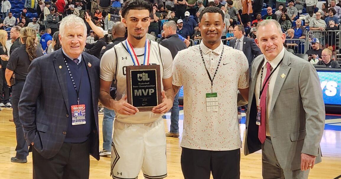 Guyer's Silas Rodriguez wins state title game MVP.jpg | | dentonrc.com
