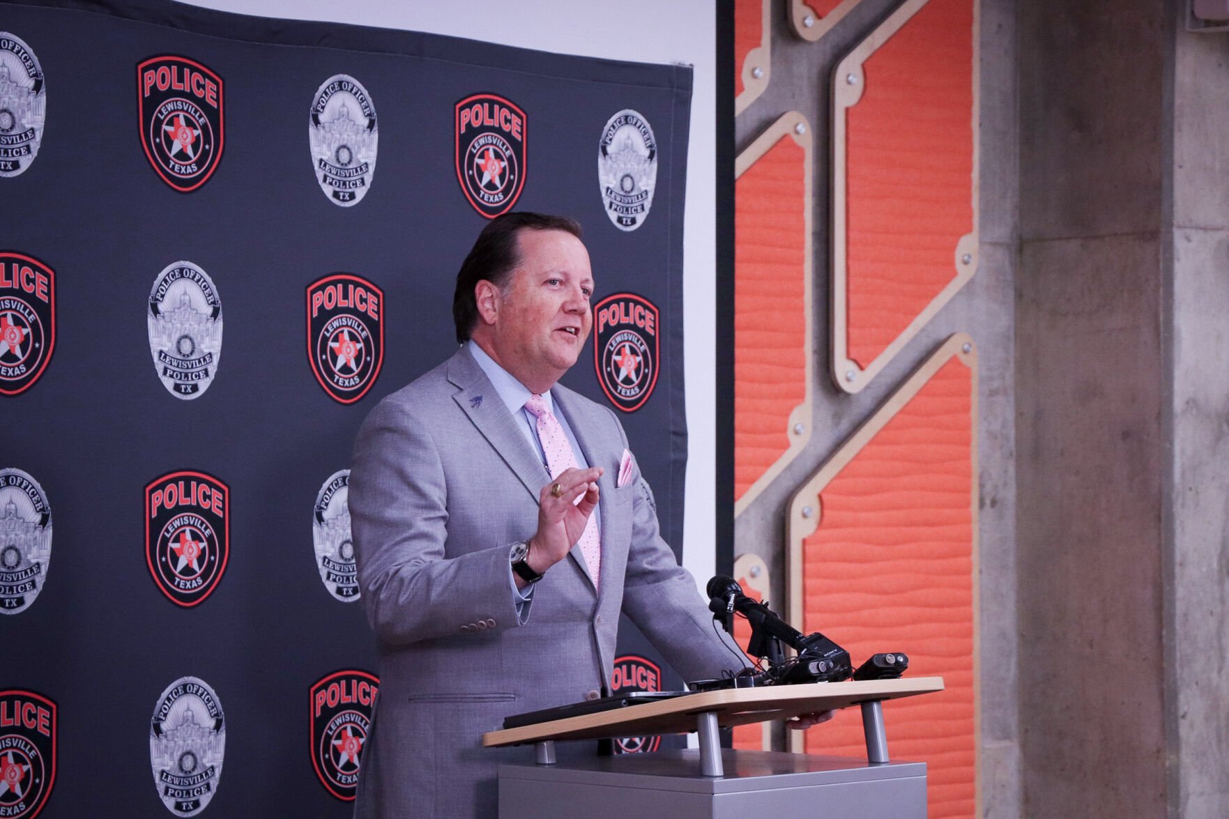 Grandson arrested in fatal stabbing of Denton County commissioner’s ...