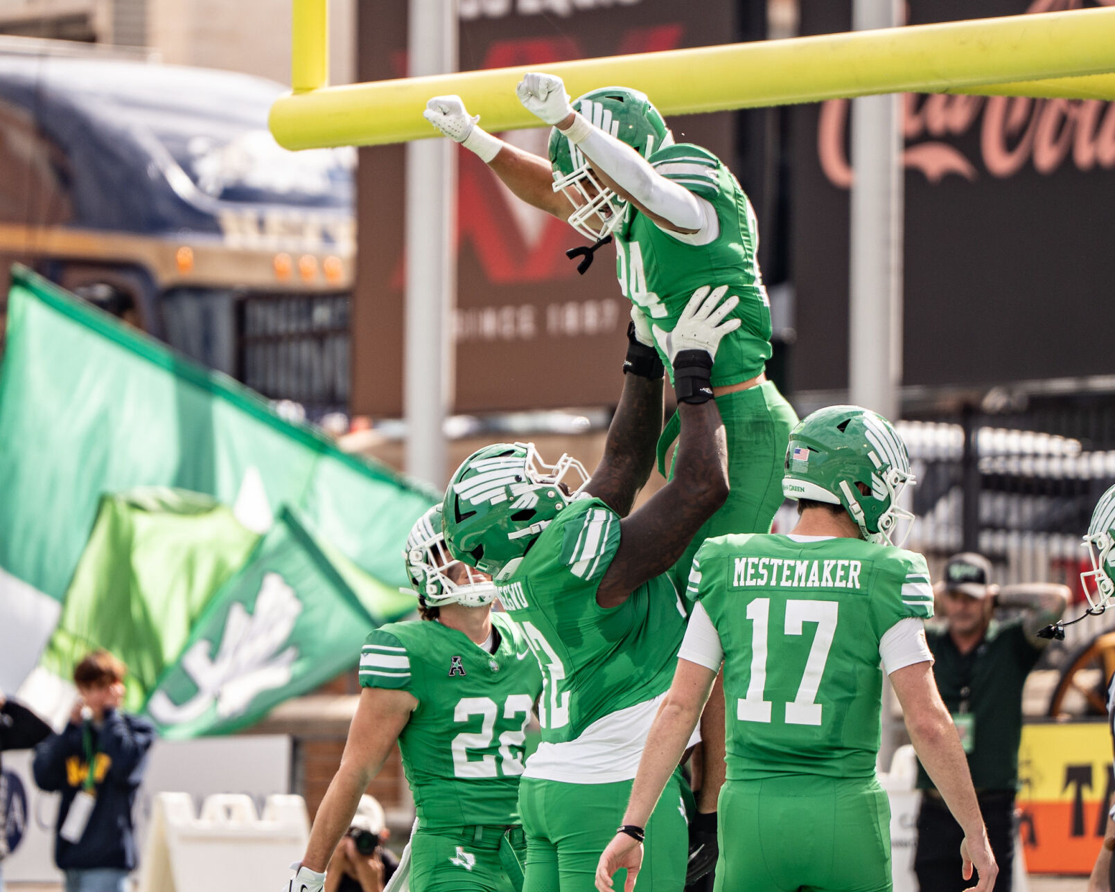 UNT fails to crack College Football Playoff rankings, despite landing ...