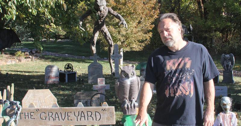 Halloween showmanship on full display | Derby News | derbyinformer.com