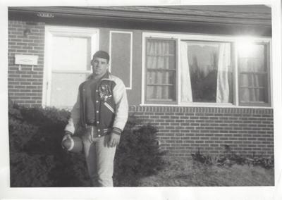 Fallen Derby hero Wells honored with Derby Athletic Hall of Fame ...