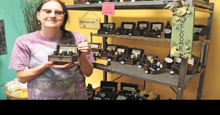 Herbalist grows and sells own essential oils | Business | derbyinformer.com