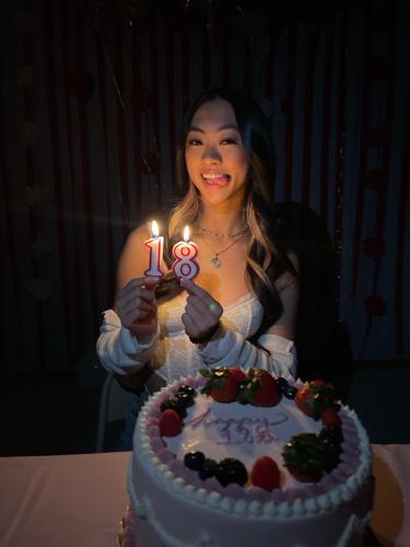 Emily Bui | Past Profiles | derbyinformer.com