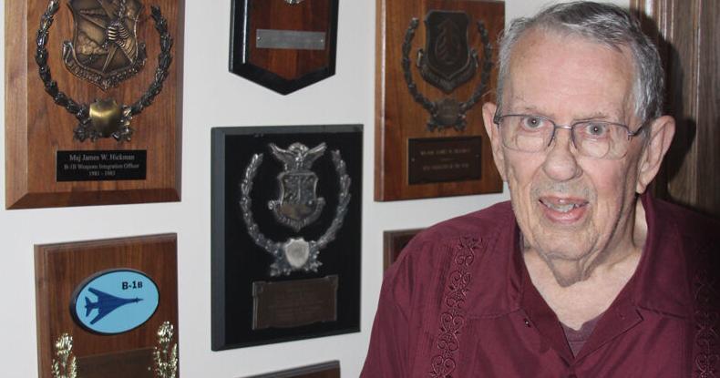 Derby’s Hickman recounts highlights of Air Force career | Veterans ...