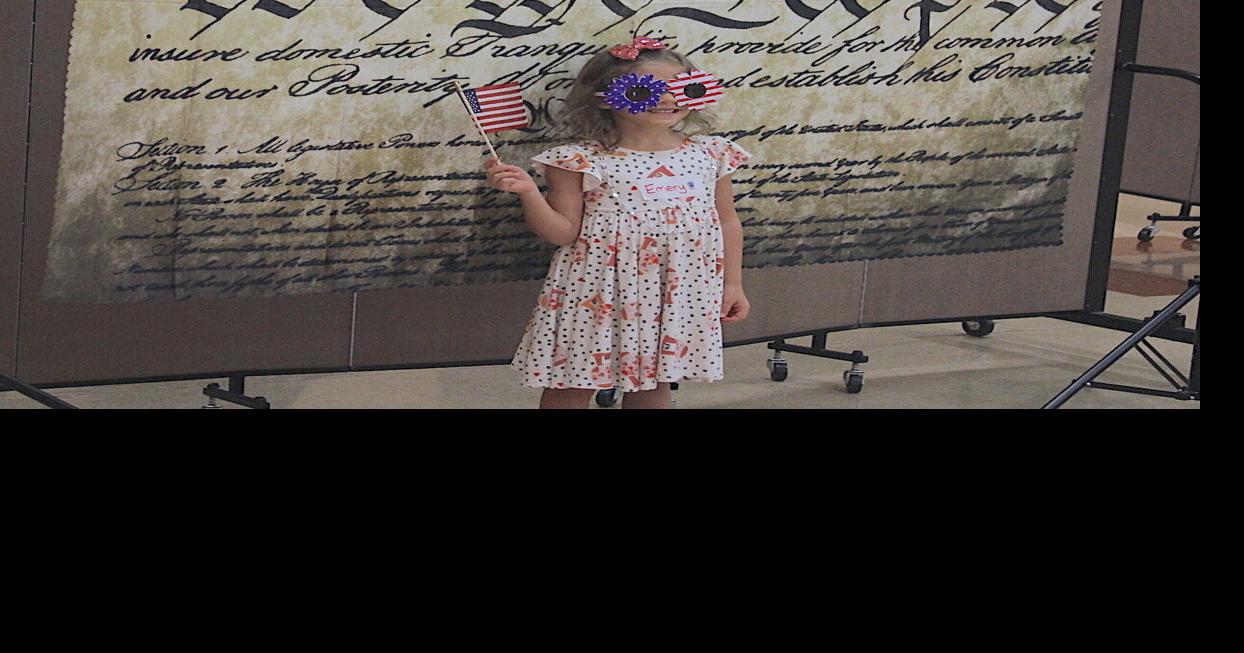 PHOTOS: Constitution Week celebration | News | derbyinformer.com