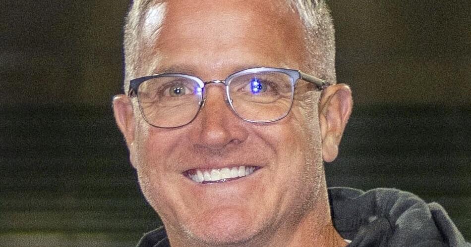 OPINION: Climbing your ladder | Opinion | derbyinformer.com