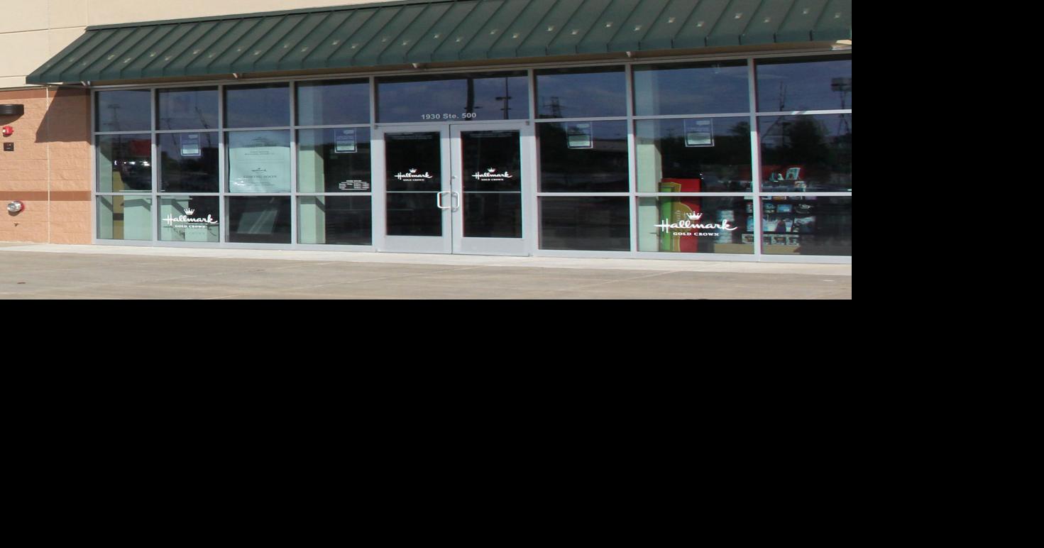 Hallmark returns to Derby with new store | News | derbyinformer.com