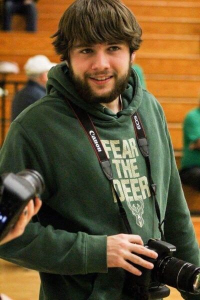 Brett Jones | Obituaries | derbyinformer.com