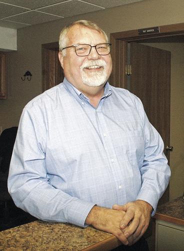 Chuck Warren reflects on years of service | Derby News | derbyinformer.com