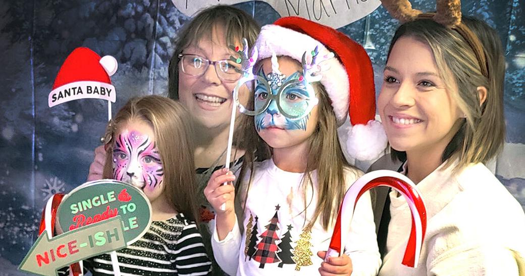 Mistletoe Market Craft Show | Calendar | derbyinformer.com