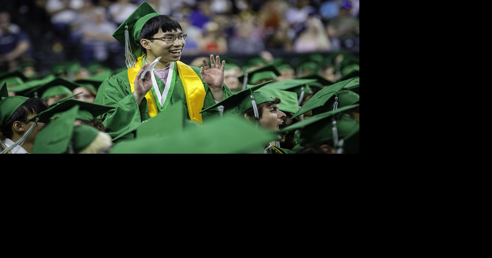 Caps, gowns sought for DHS graduation | Derby News | derbyinformer.com