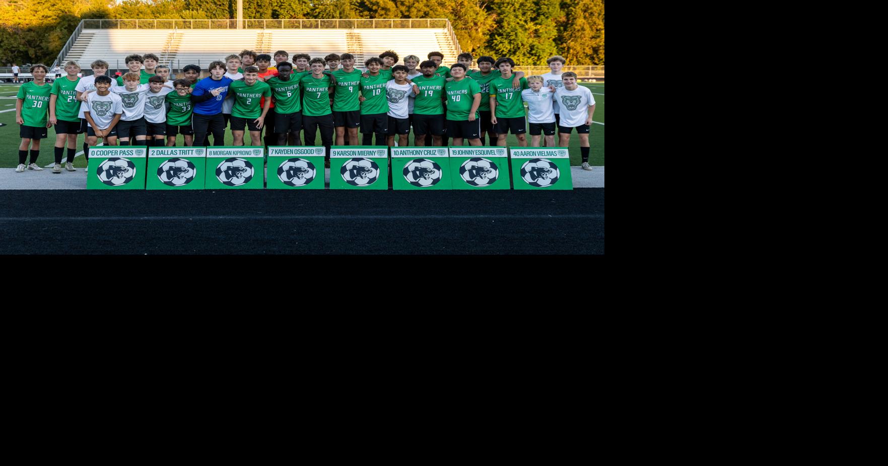 PHOTOS:DHS Soccer vs Eisenhower 21 Oct 25 | Sports | derbyinformer.com