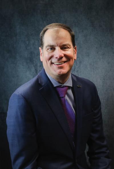 Tubbs observes 25 years at Ohnward | Local News | dewittobserver.com