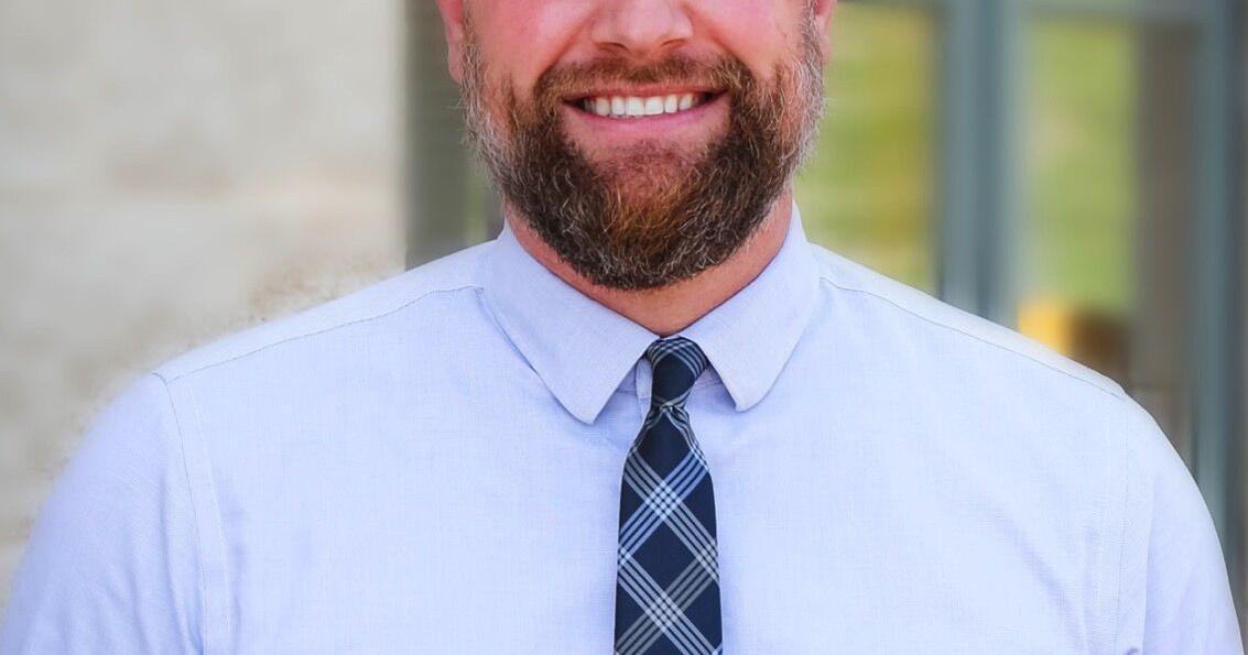 Caleb Jacobi graduates from banking school | Local News ...