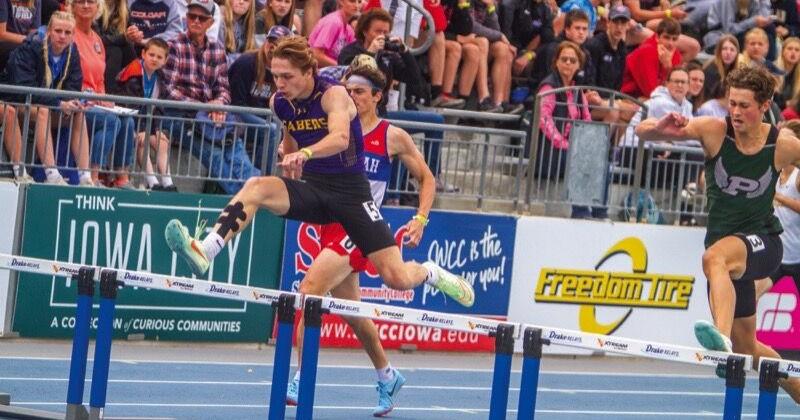 Rheingans sets school mark in 400 hurdles | Sports | dewittobserver.com