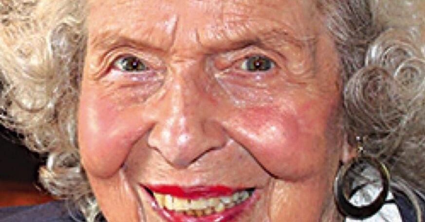 Ruth Law | Obituaries | dewittobserver.com