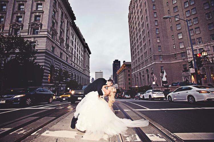 Real Weddings: Colleen Jensen & Keith Murphy | Real Weddings ...