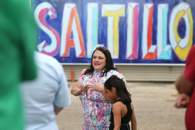Third graders spell out art in downtown Saltillo | Local News ...
